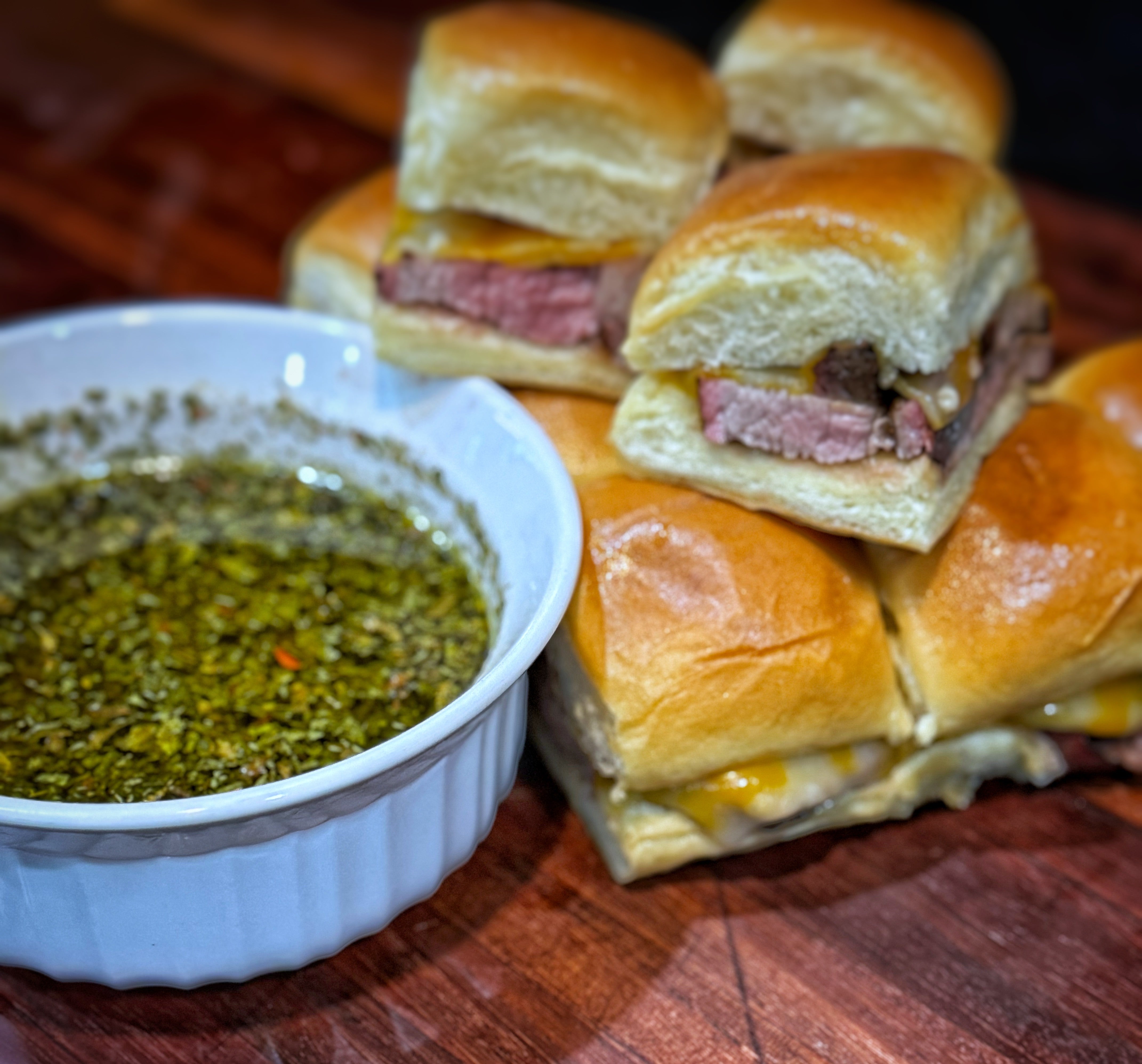 Smoked Tri Tip Sliders on the Masterbuilt Gravity Series® 1150