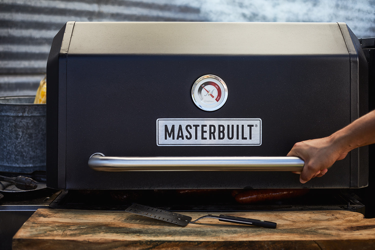 How to Get Your Grill Ready for the Season - Masterbuilt®