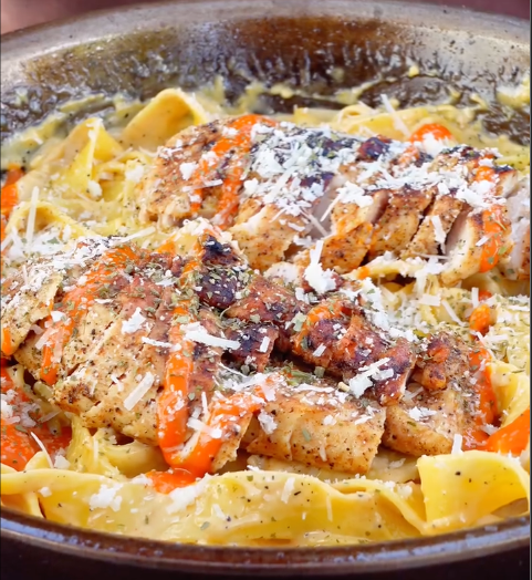 Smoky and Spicy Truffle Chicken Pasta - Masterbuilt